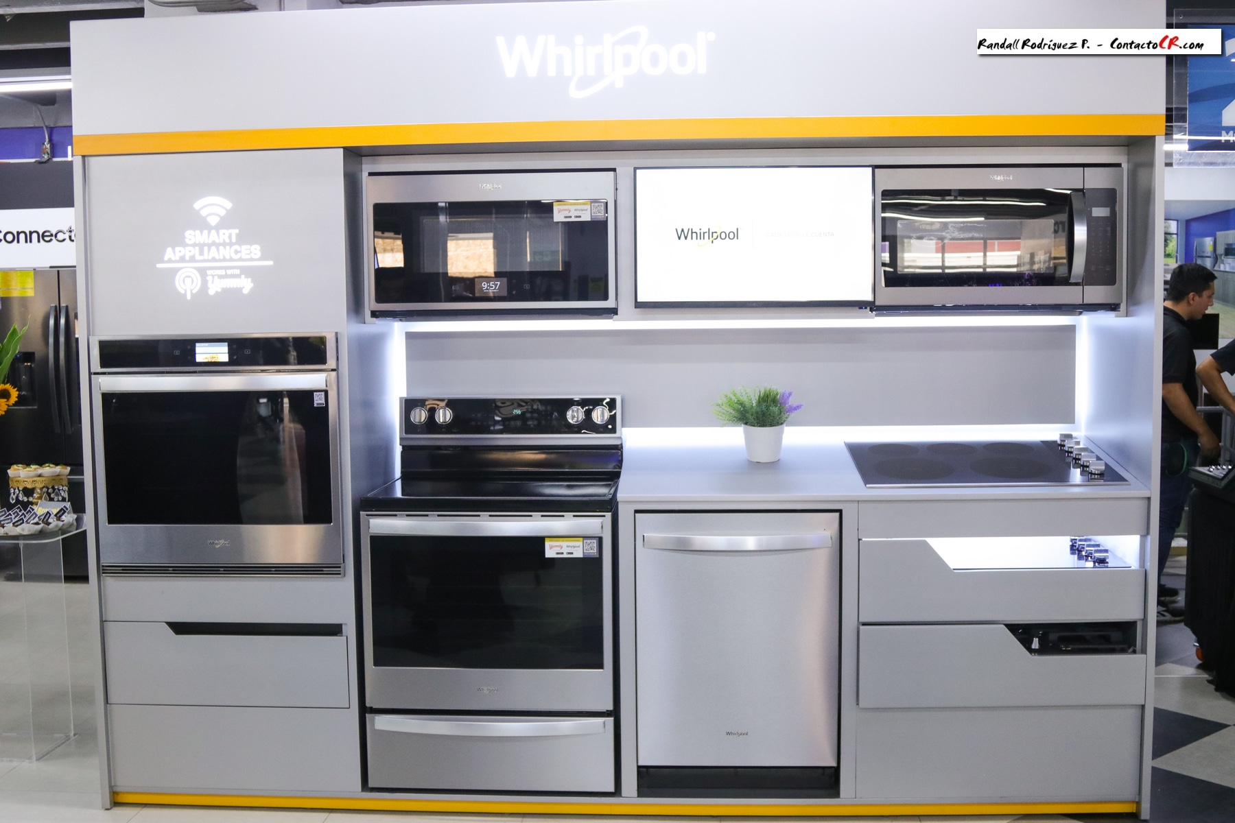 Whirlpool con la última tecnología en cocinas inteligentes